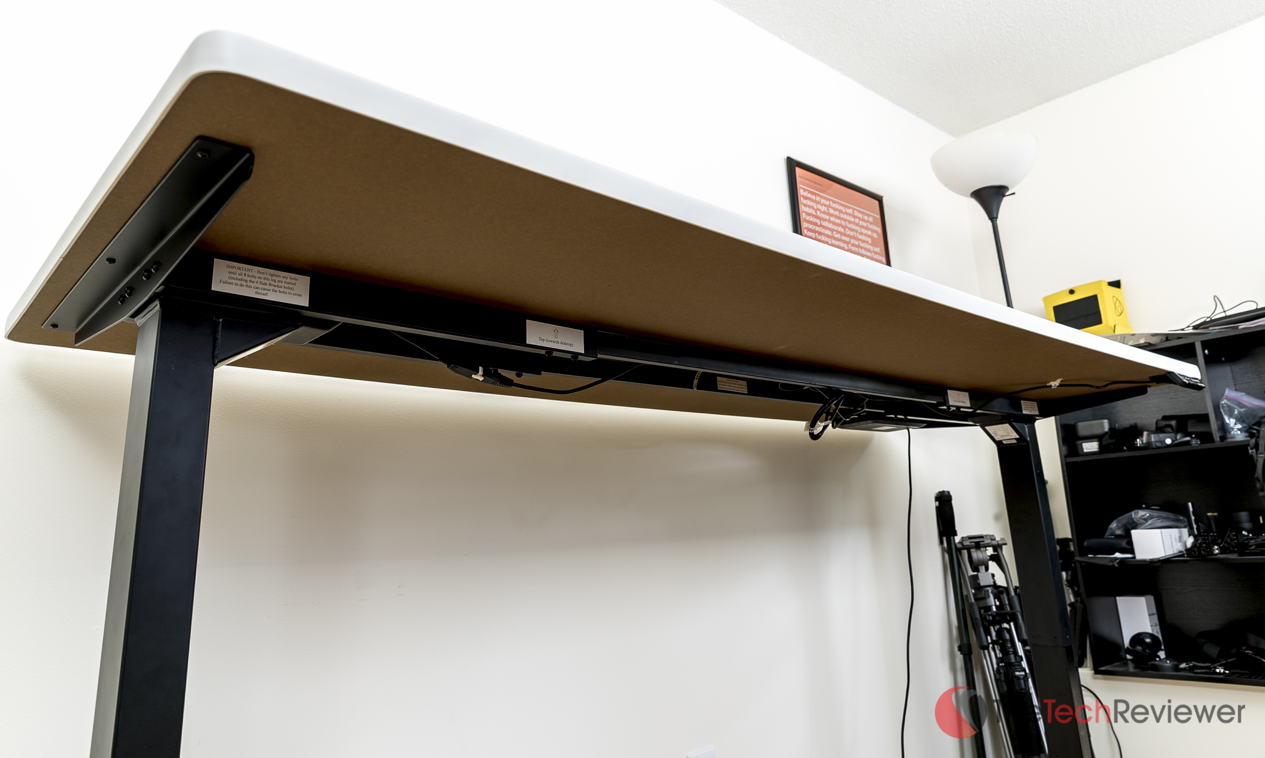 UPLIFT 900 Sit/Stand Ergonomic Desk Review - Worth It?